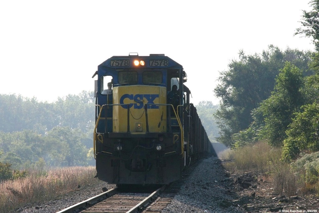 CSX C40-8 7578